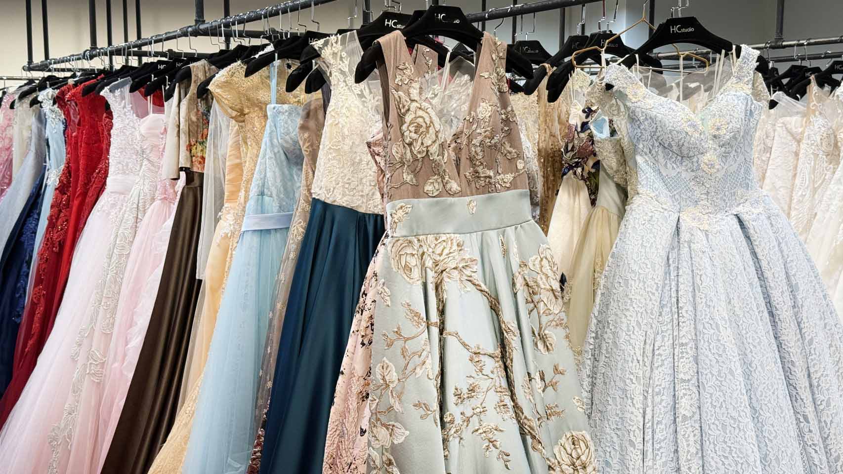 2025 HC Studio中壢店 二手禮服特賣 – HC Studio手工婚紗 攝影工作室